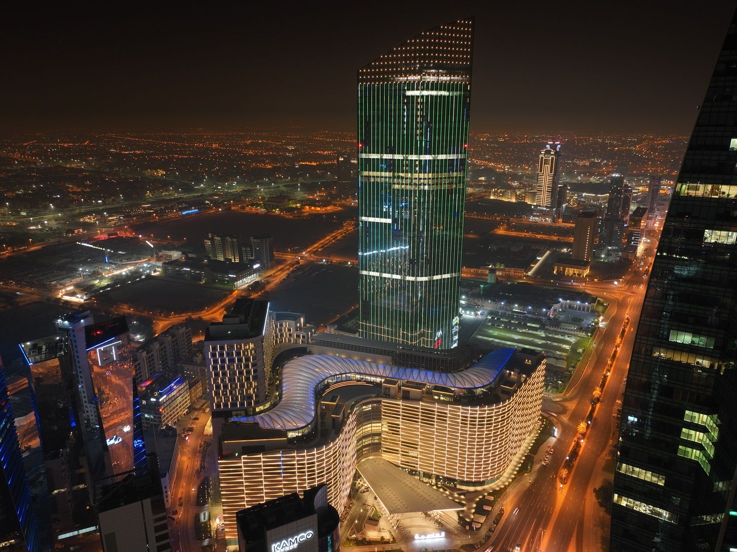 Glassline: Shaping Skylines - Notable Projects in Kuwait