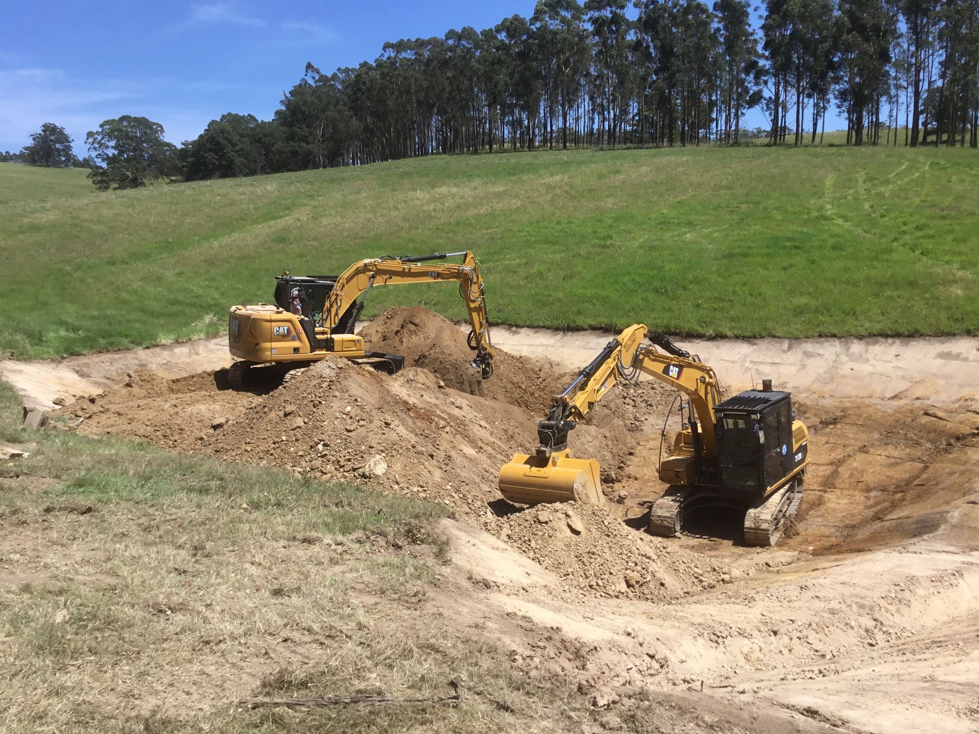 Earthmoving in Gloucester | S M & A J Gilbert Earthmoving
