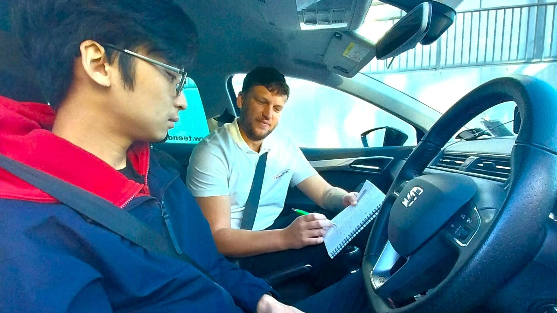 TEENDRIVE - WHAT DO I NEED TO BECOME A DRIVING INSTRUCTOR