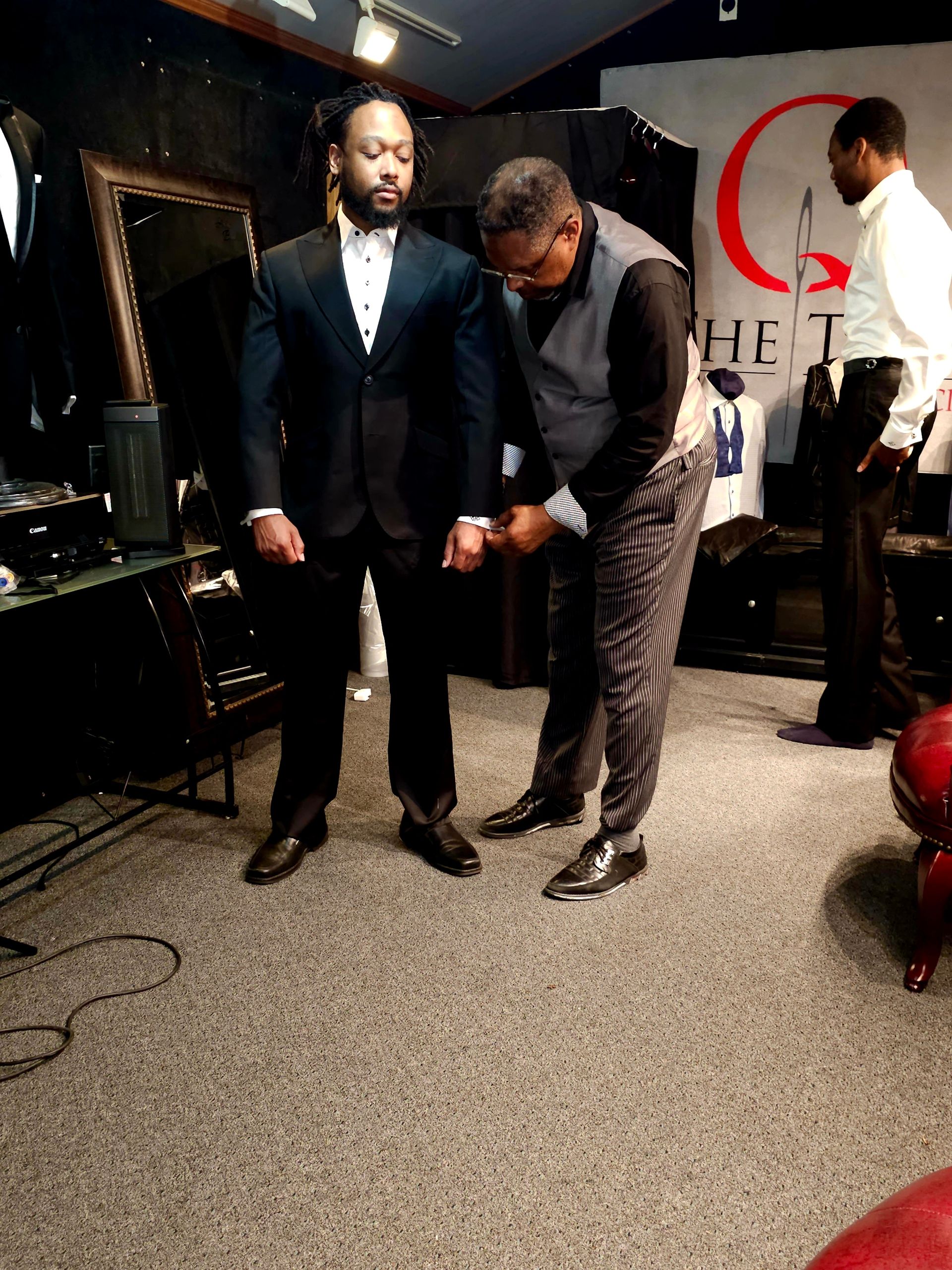 Q The Tailor - Master Bespoke Tailor | Custom Suits Maryland DC Virginia