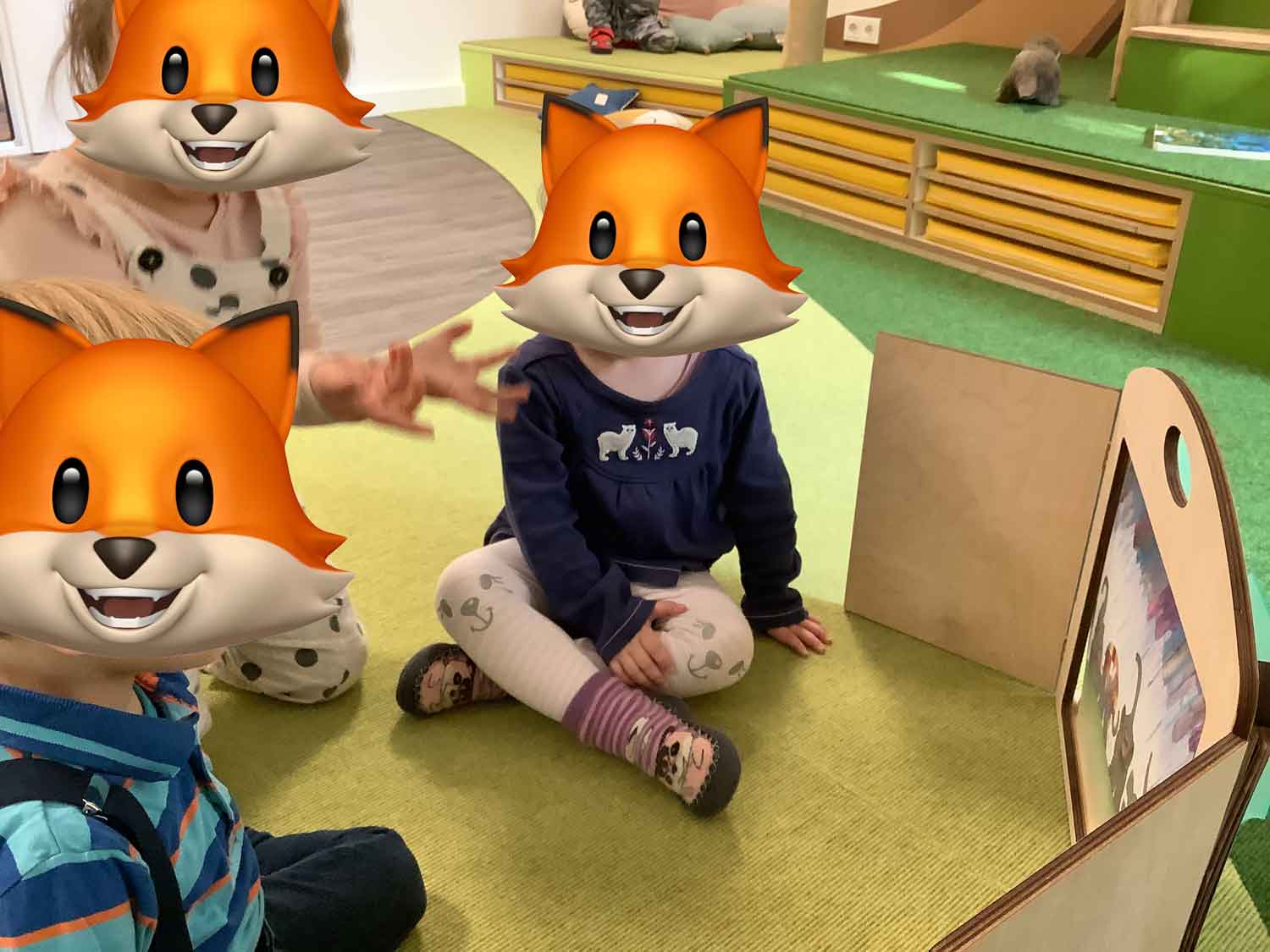 Foxini Insight: Erzähltheater (Kamishibai) mit Elefant Elmar