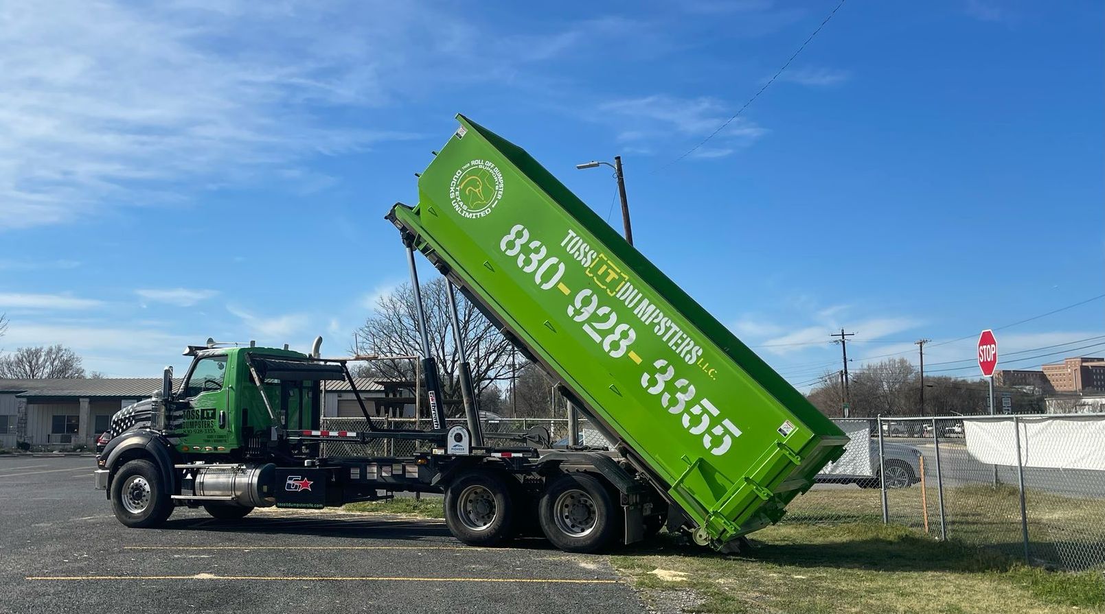 Roll Off Dumpster Rental Kerrville TX | Toss It Dumpsters