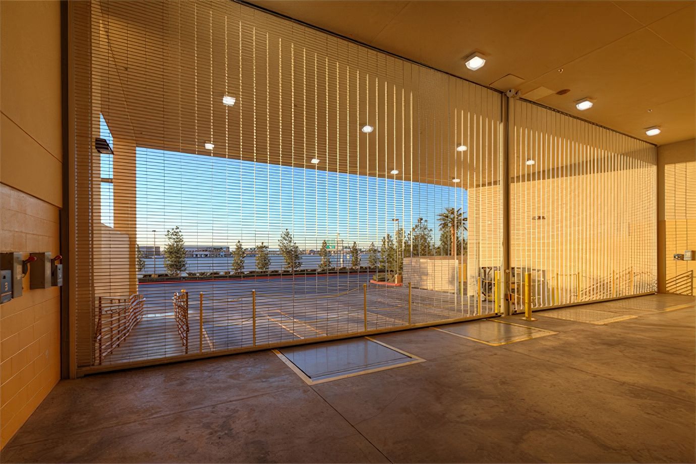 Specialists in Moveable Walls | Daylighting Systems | Specialty Fire ...