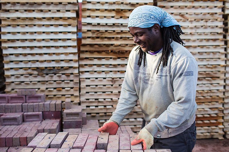 Machine Made Bricks in Chesham, Buckinghamshire | Quality & Efficiency