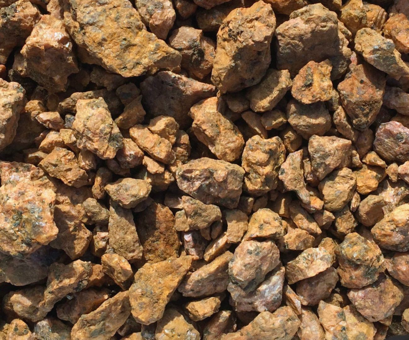 Landscape Materials - Stone, Mulch, Sand & More | Oshkosh WI