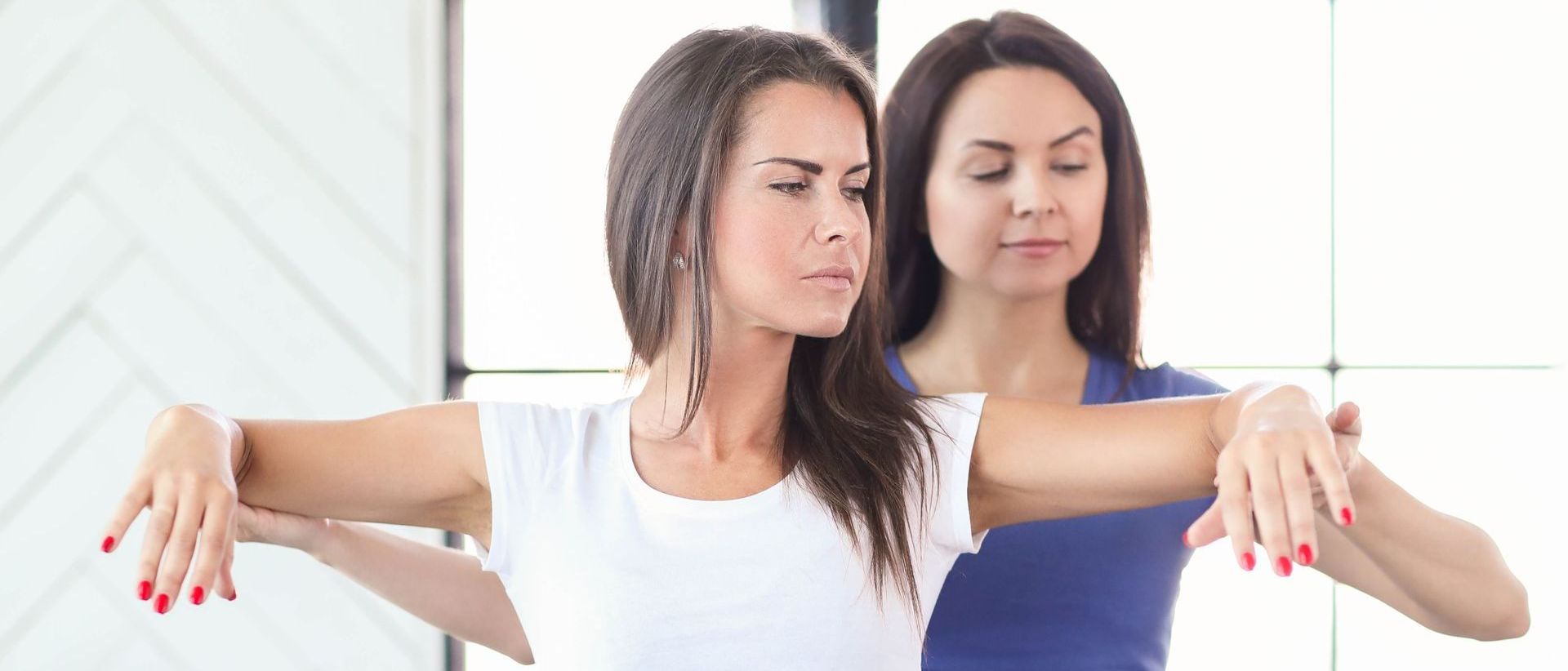 Terapia de la conciencia corporal basal y la fisioterapia