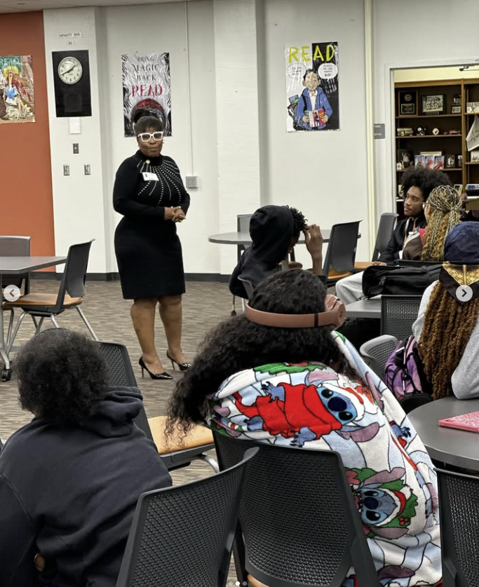 Lisa Dunkley | District 97 | Donate & Volunteer