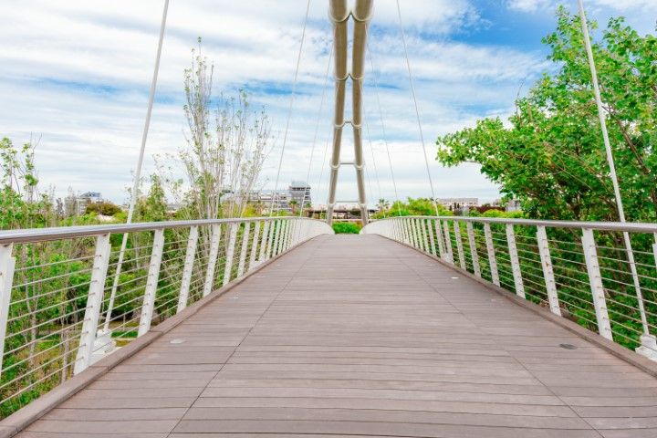 Sleek & Durable Cable Railings in Ocoee, FL