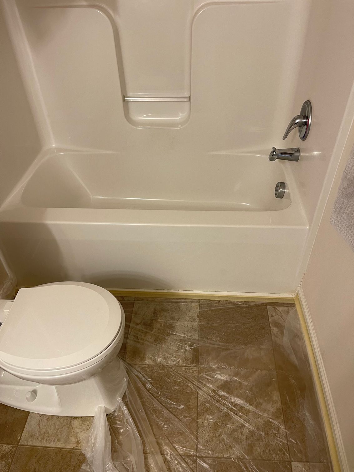 Tub Conversion – Kernersville, NC – RENEW-It Master