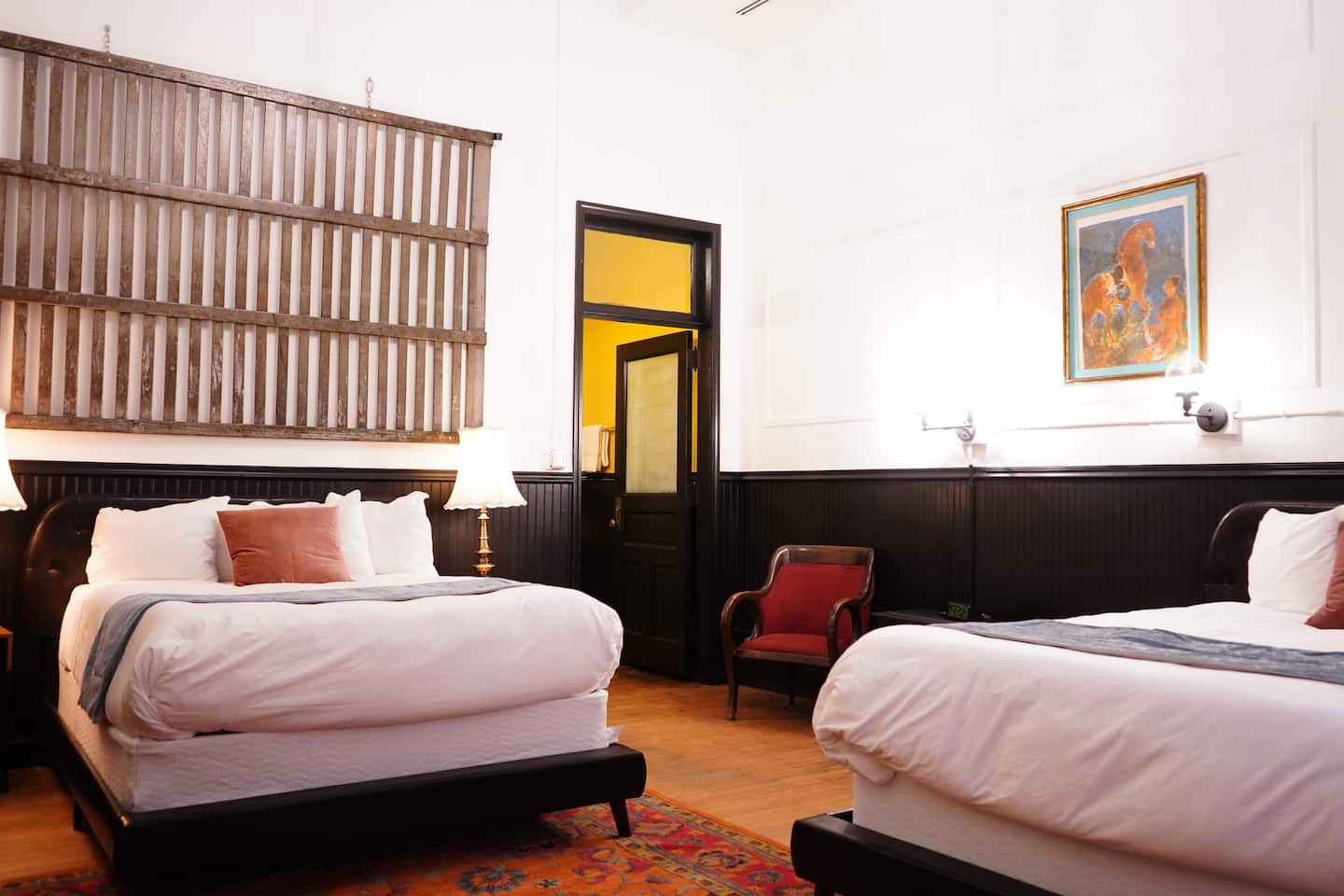 2 Queen Rooms | The Oliver Inn