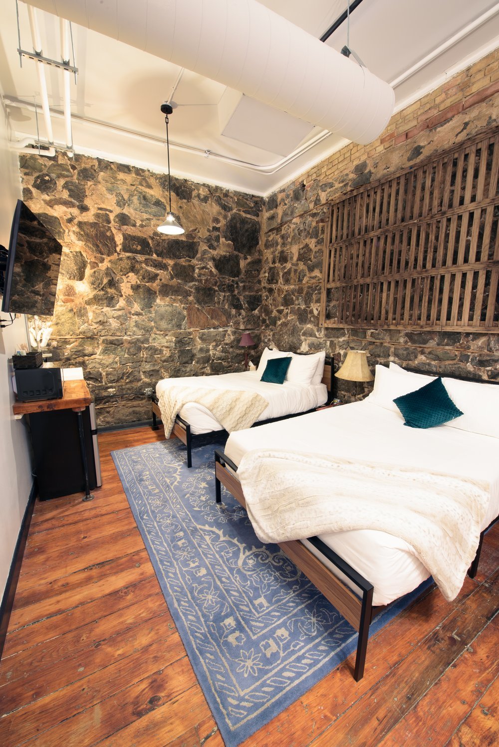 About Us | The Oliver Inn