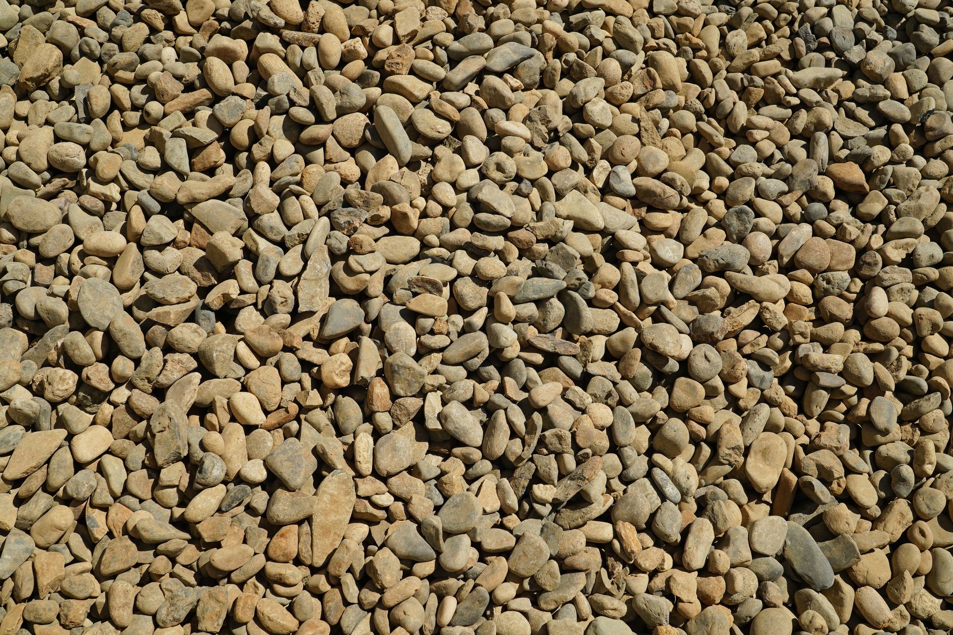 Tracy Gravel, Stone, Decorative Rock | Tracy Top Soil