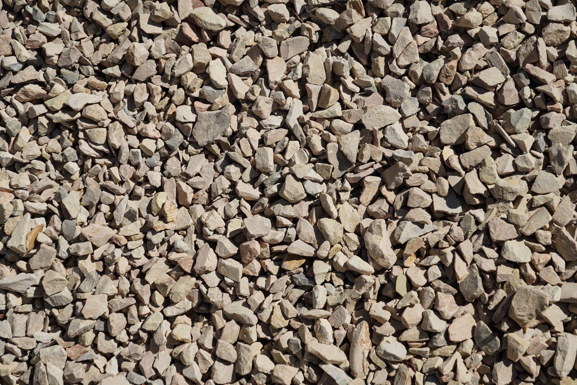 Tracy Gravel, Stone, Decorative Rock | Tracy Top Soil