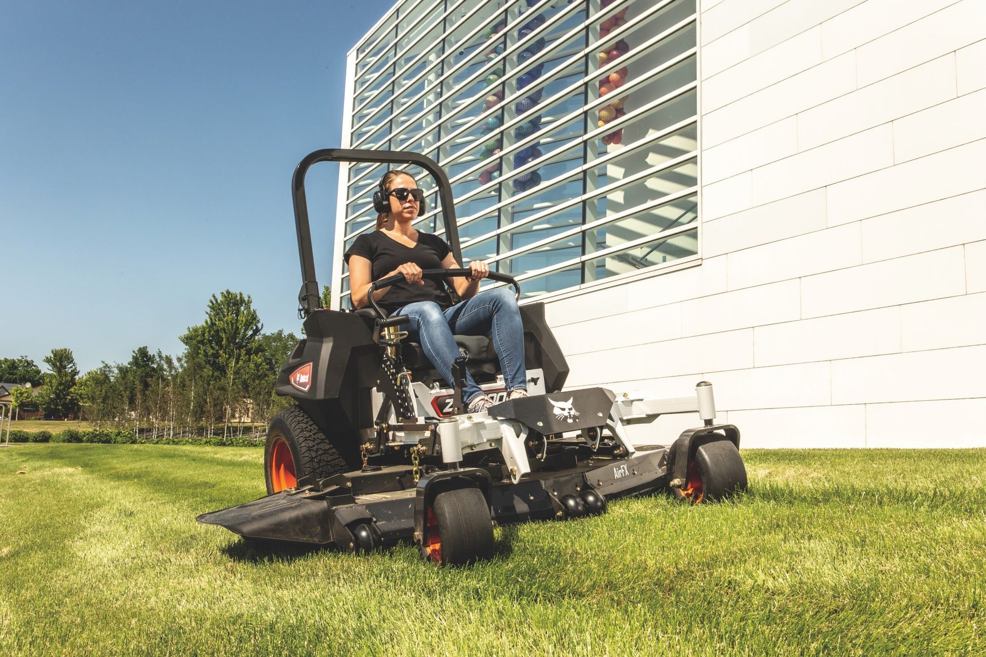 Bobcat ZT6000 | M&D Enterprises & Lawnmower Shops