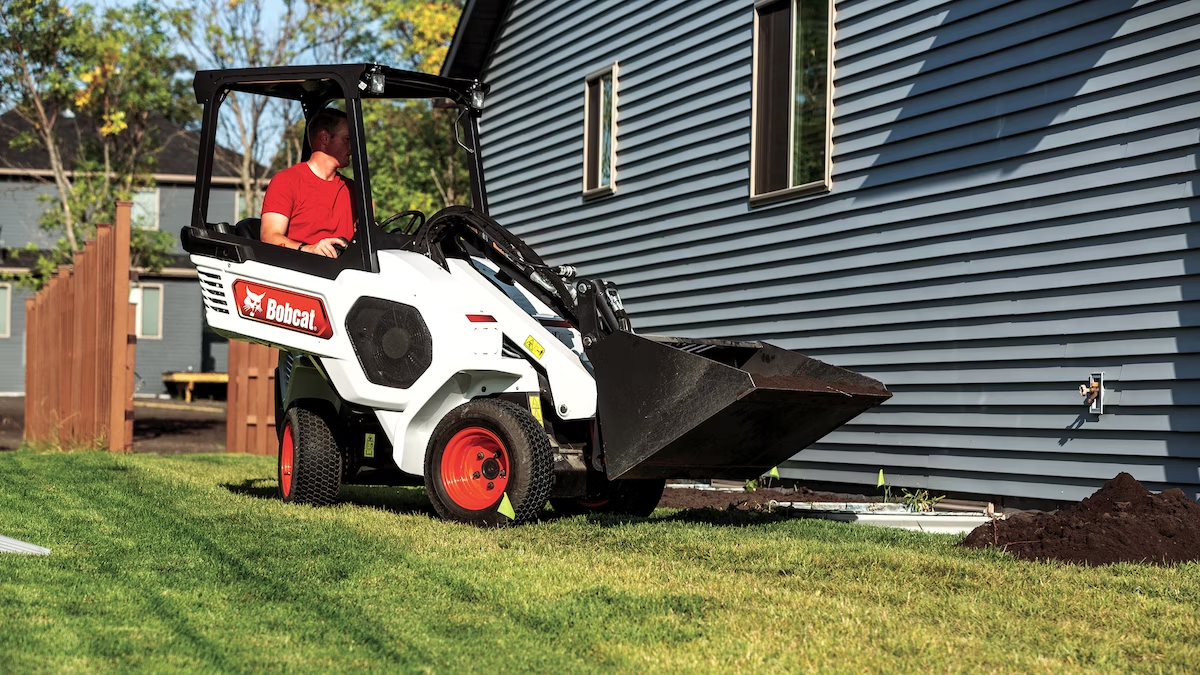 Bobcat L23 Small Articulated Loader | M&D Enterprises