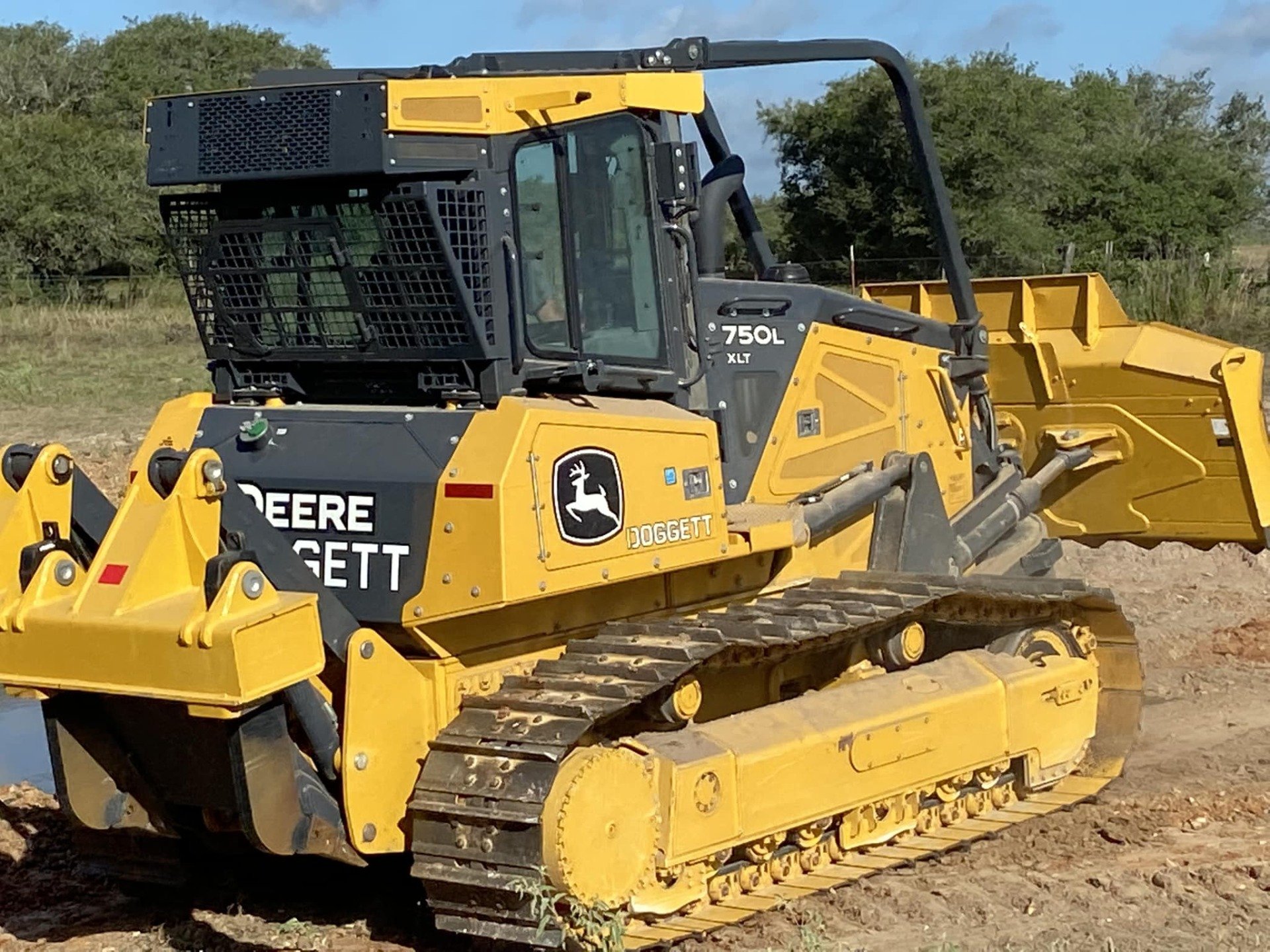 Gallery | Goliad & Victoria, TX | R&M Dozer Service, LLC