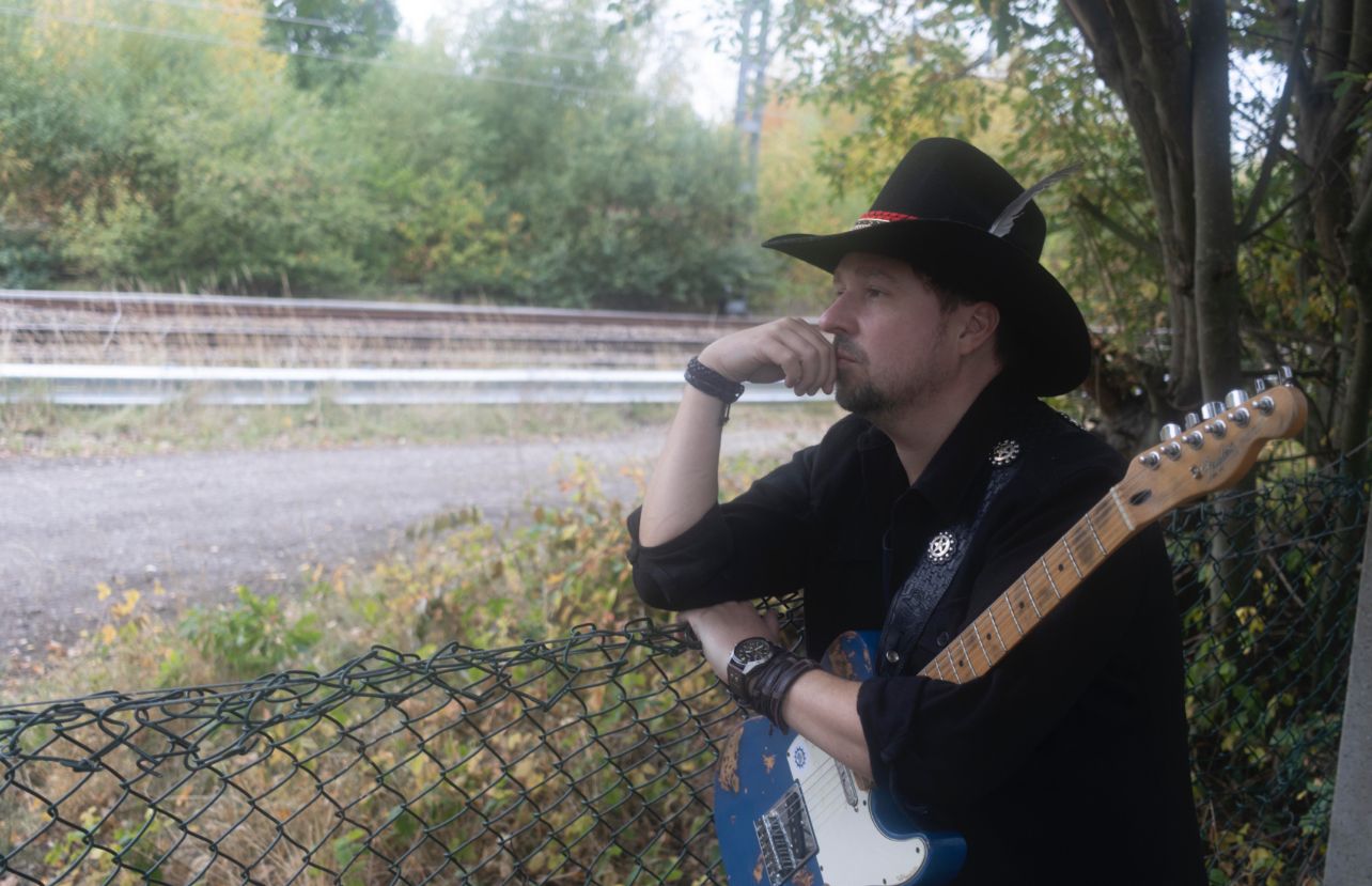 Rob Wheeler - Critically-Acclaimed Artist, Songwriter & Producer