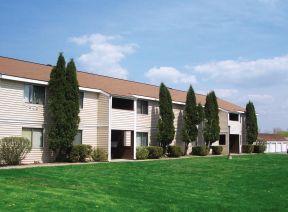 Details | Maple Manor | Bridgeport, NY