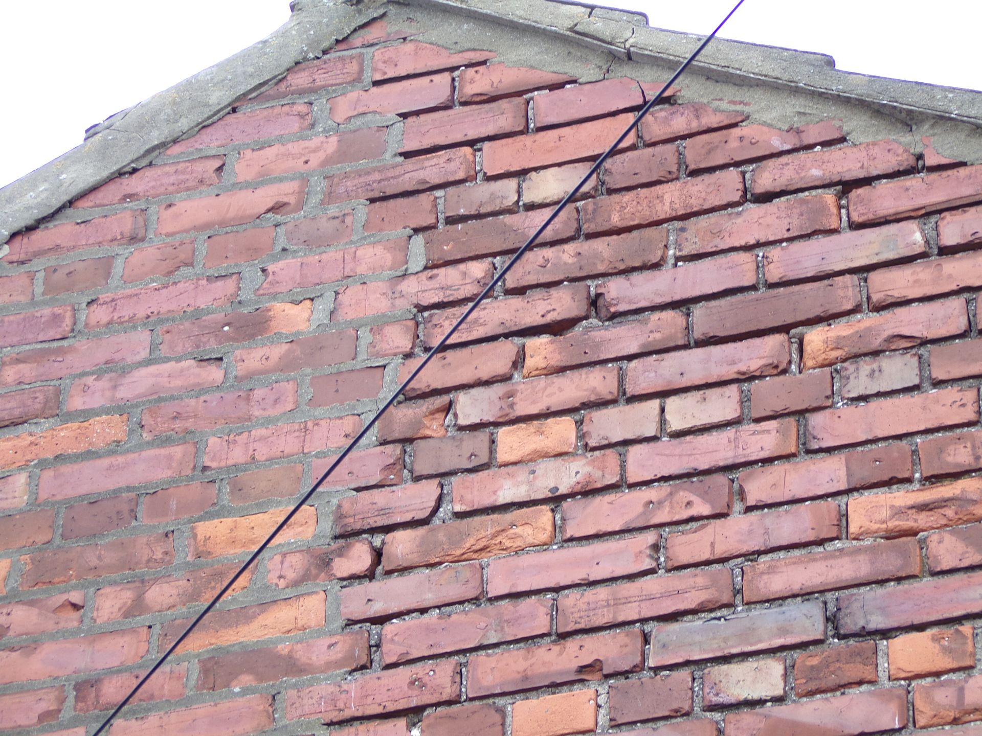 How to re-point brickwork