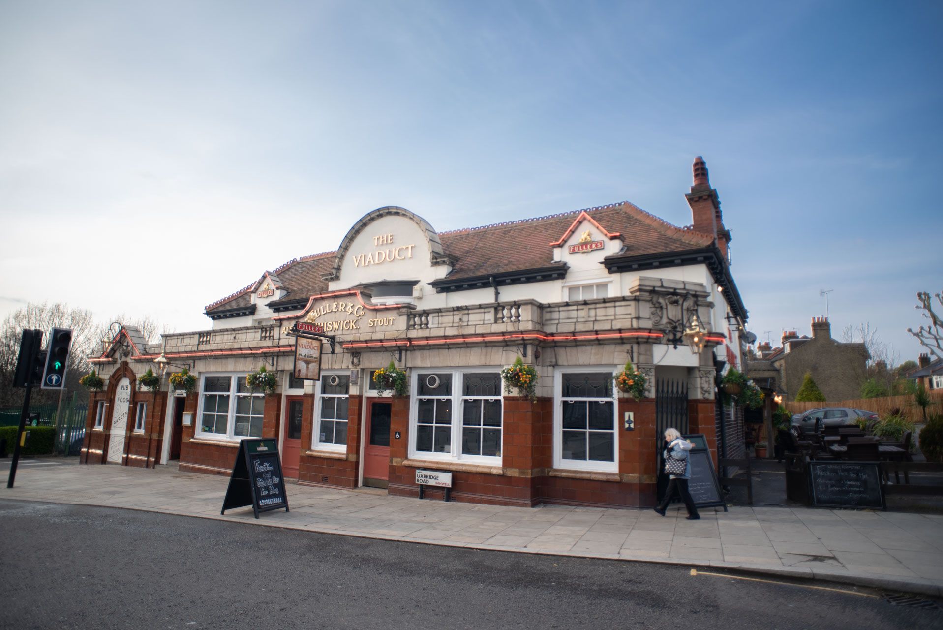 Virtual Tour of Pub & Restaurant | The Viaduct