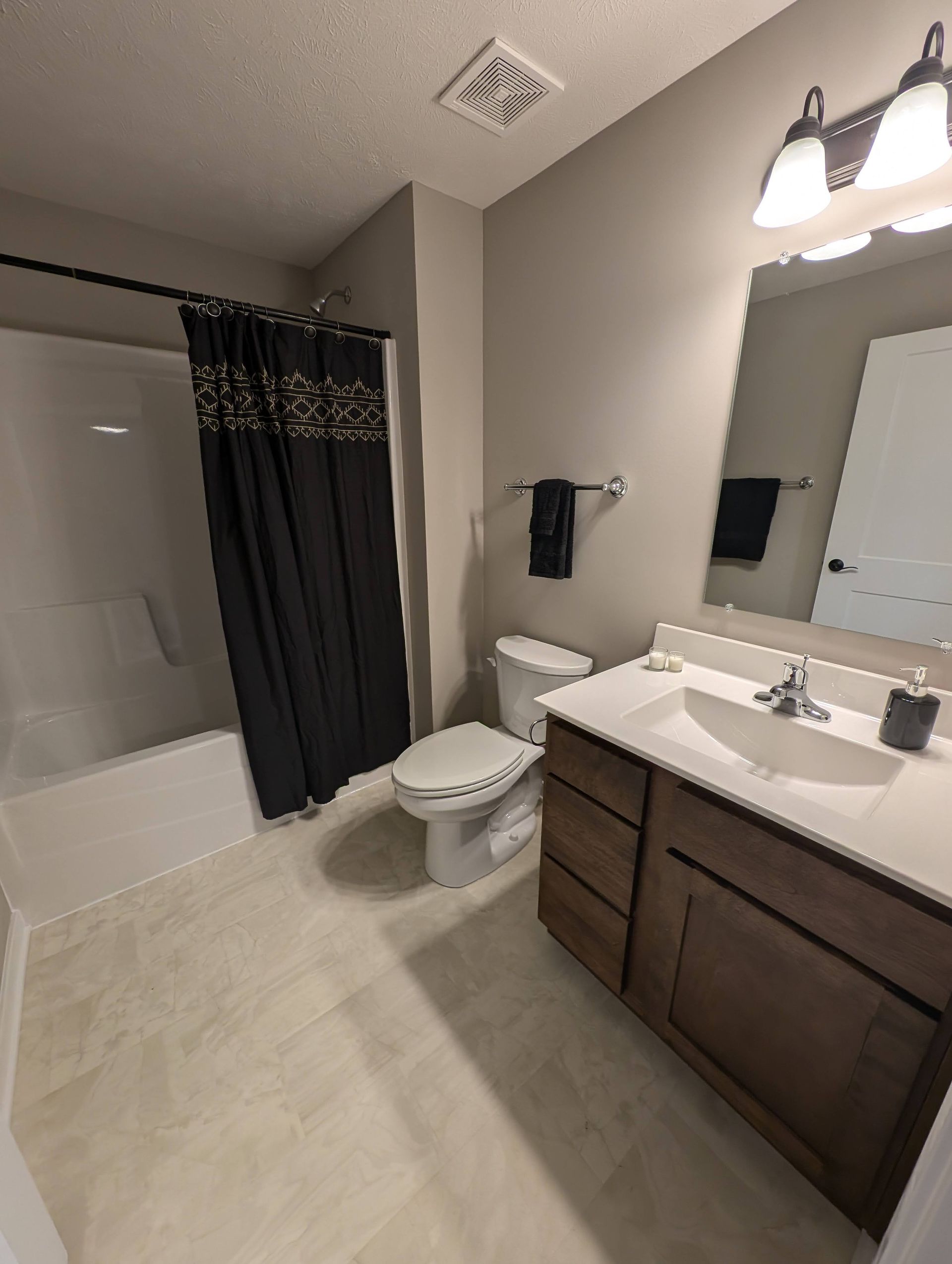Modern New Home Build | Lincoln, NE | Prairie Home Builders