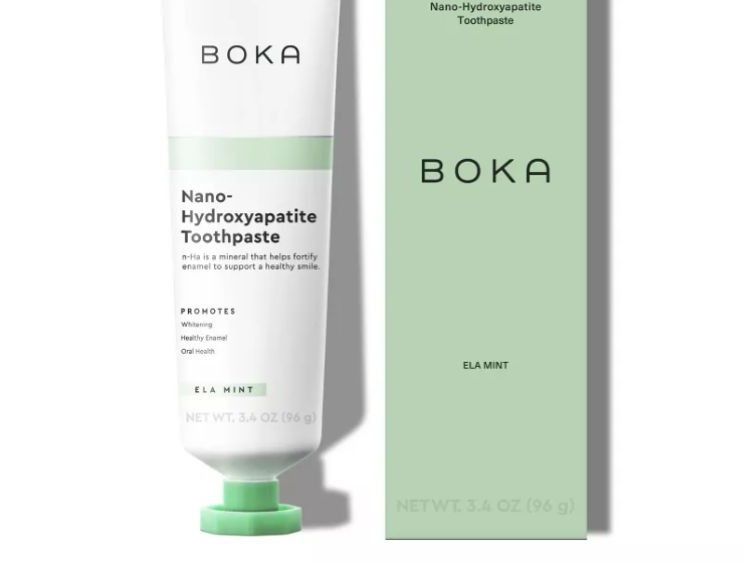 Top 5 Whitening Toothpastes for Sensitive Teeth in 2025