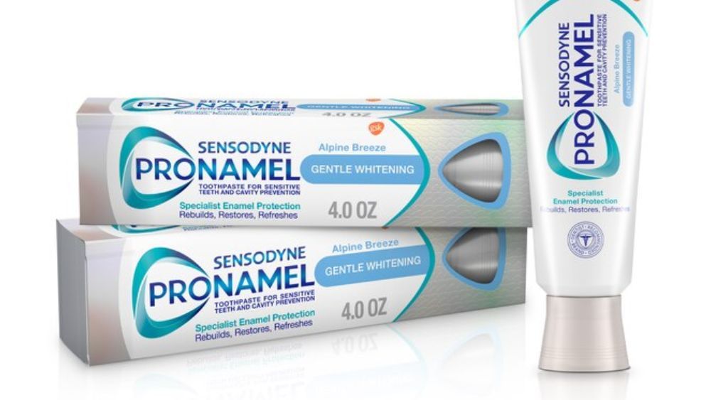 Top 5 Whitening Toothpastes for Sensitive Teeth in 2025