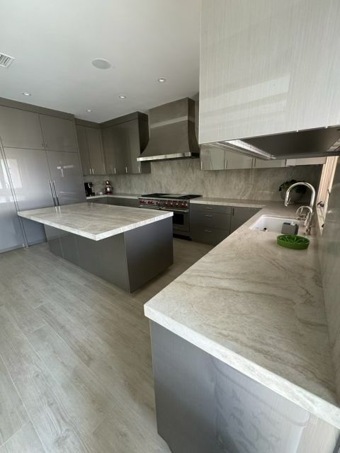 Home [mctilestone.com]