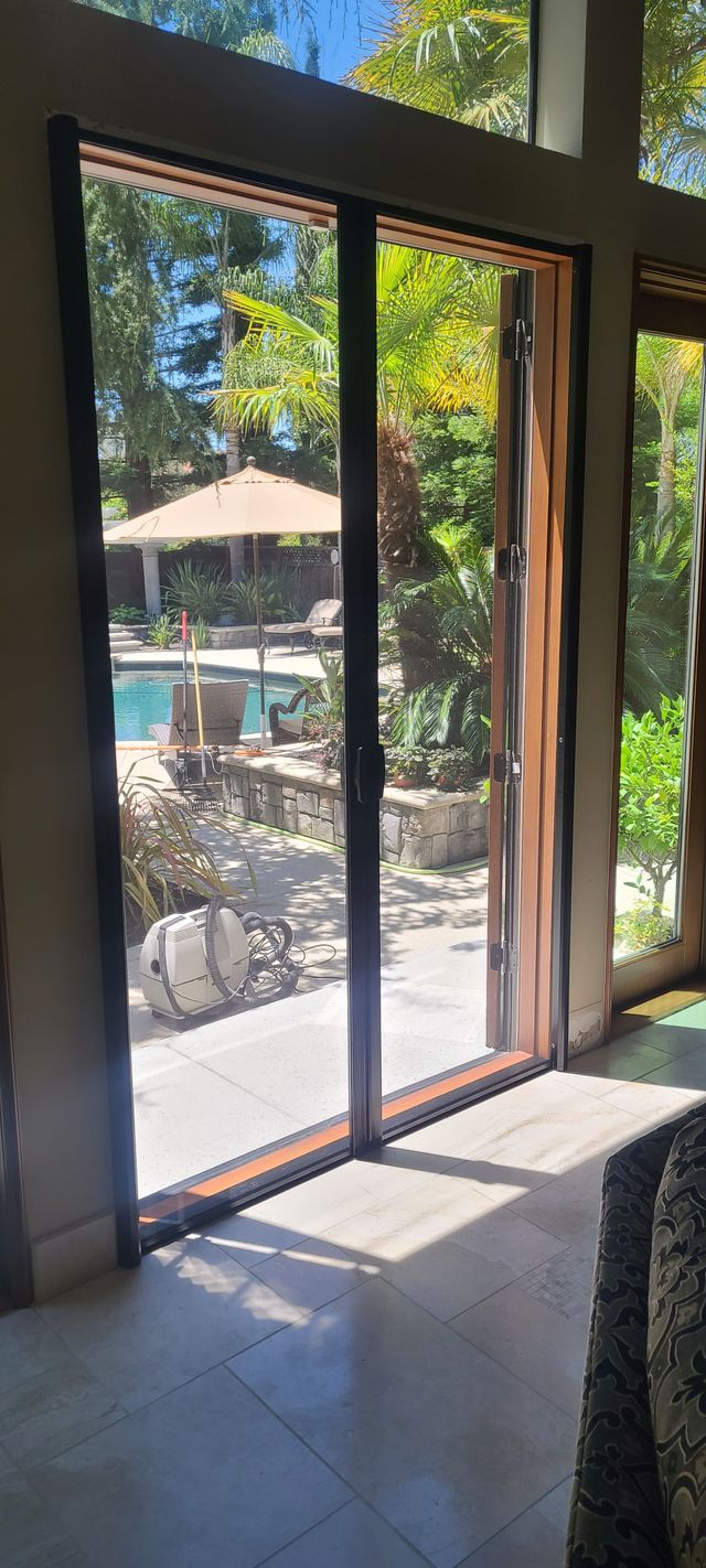 Mirage Retractable Screen | Dublin, CA | GTE Construction