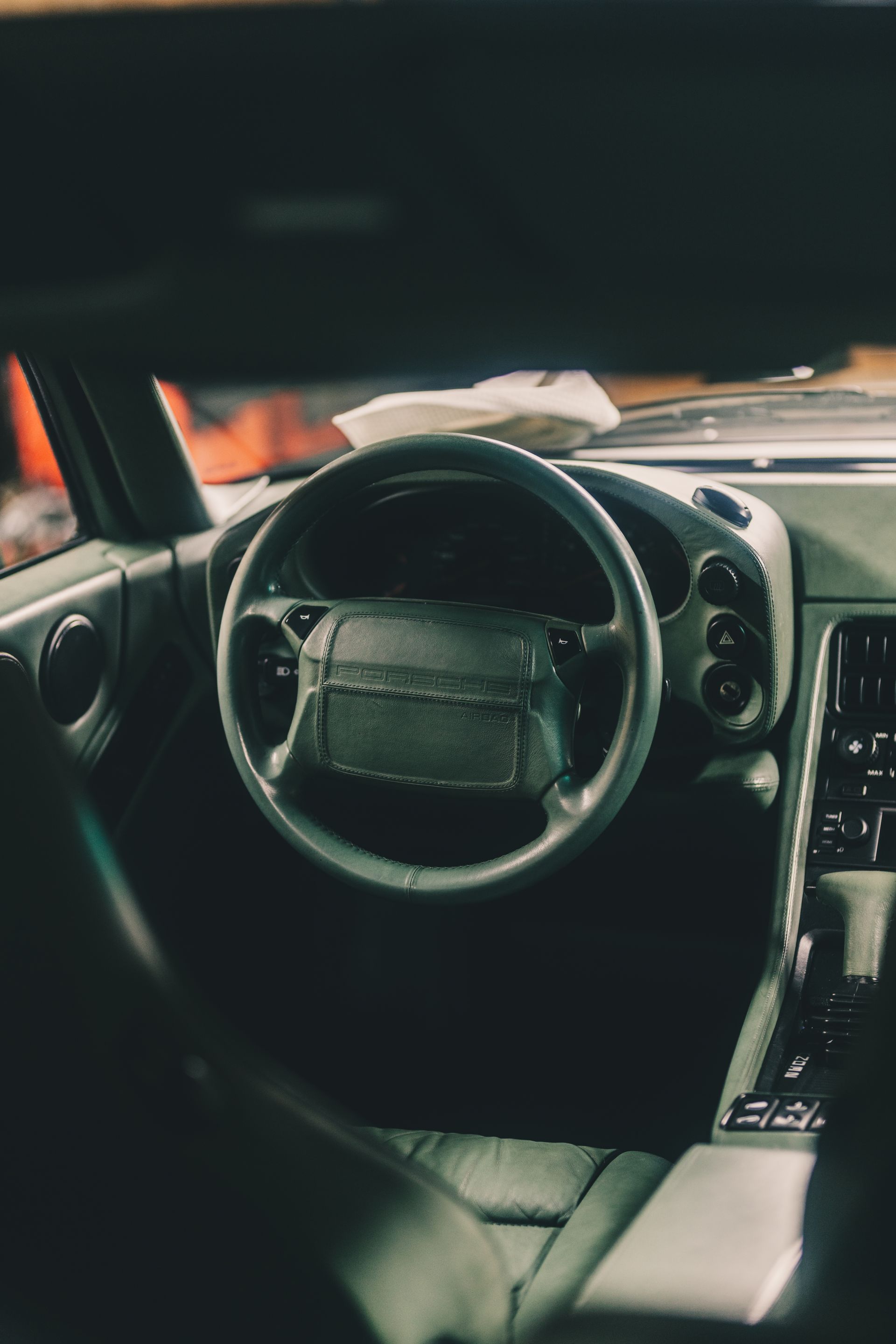 A Beginner's Guide to Cleaning your Steering Wheel Like a Pro