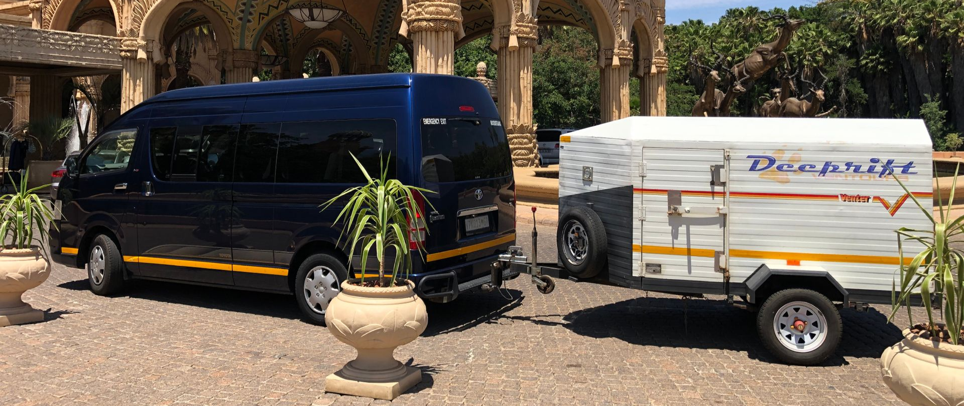 Sun City Shuttle and transfers from Lanseria to sun city and or tambo