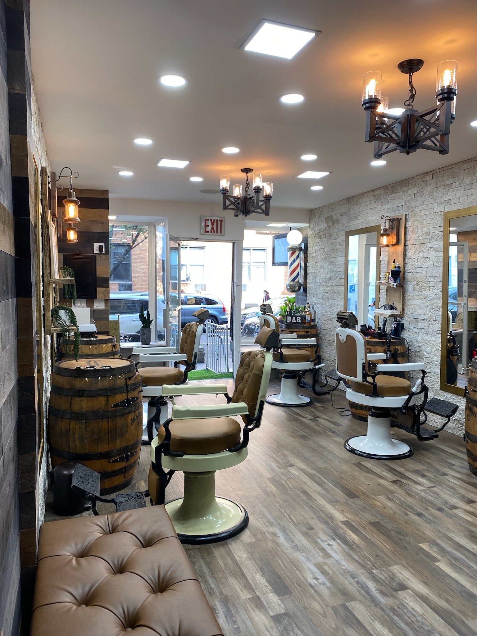Mankind Barbers™ - Top Rated Upper Eastside NYC Barber Shop