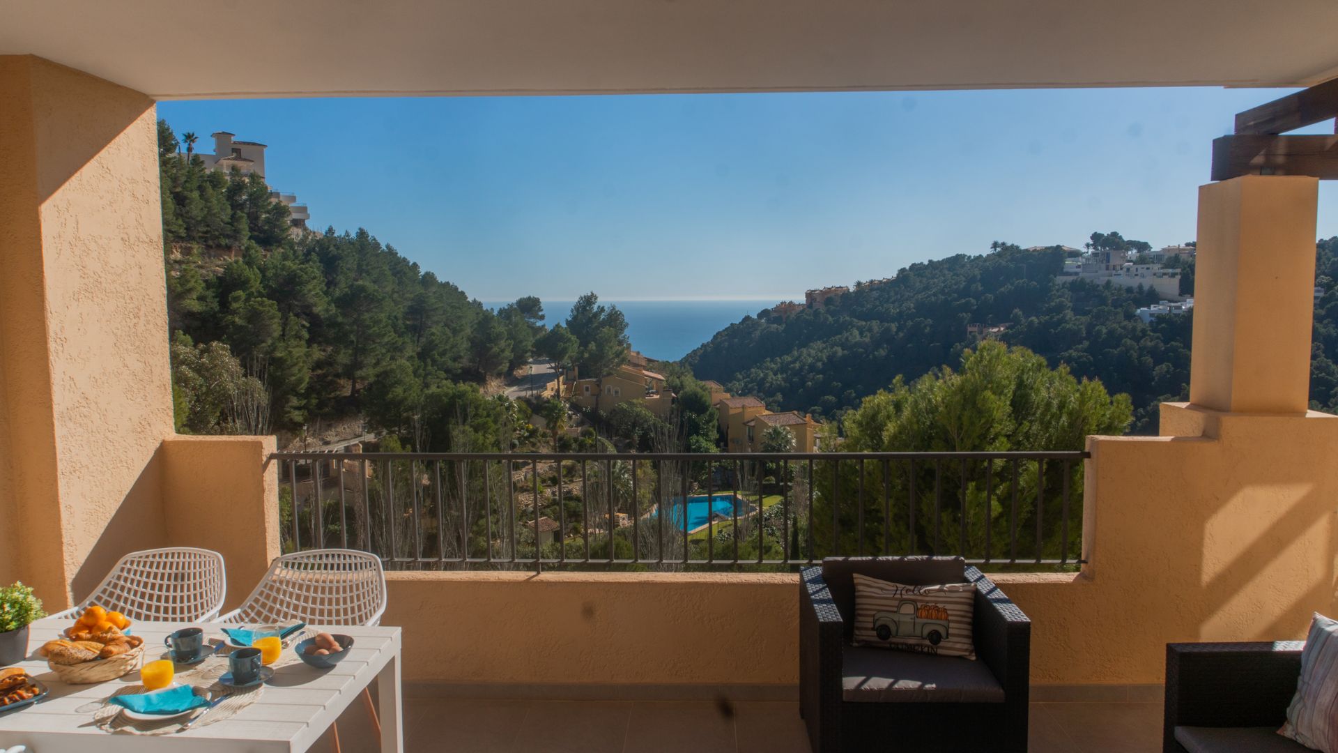 Fabulous holiday apartment with sea view Altea Hills