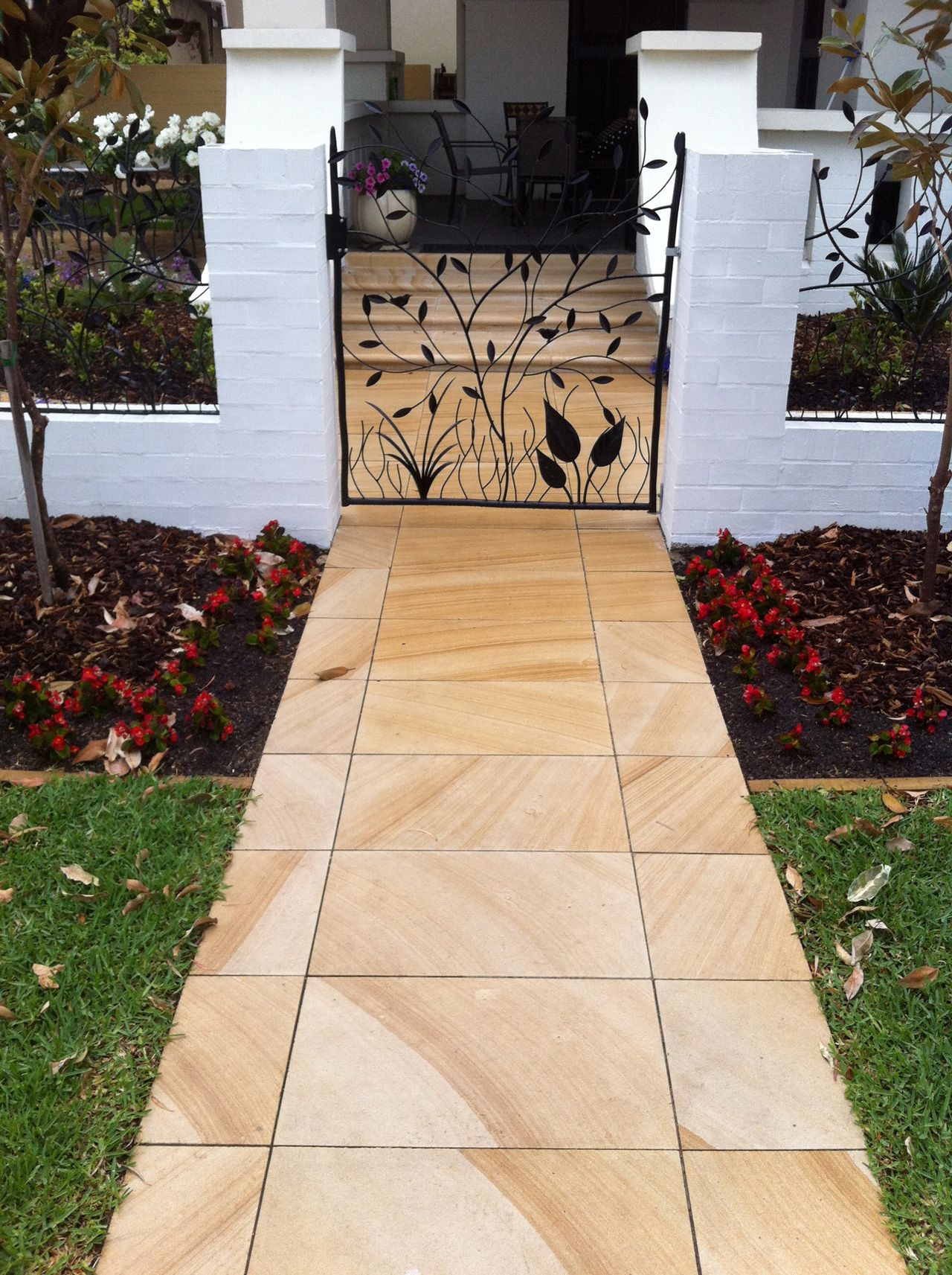 Landscaping Gallery | Newcastle, NSW | Pave the Way