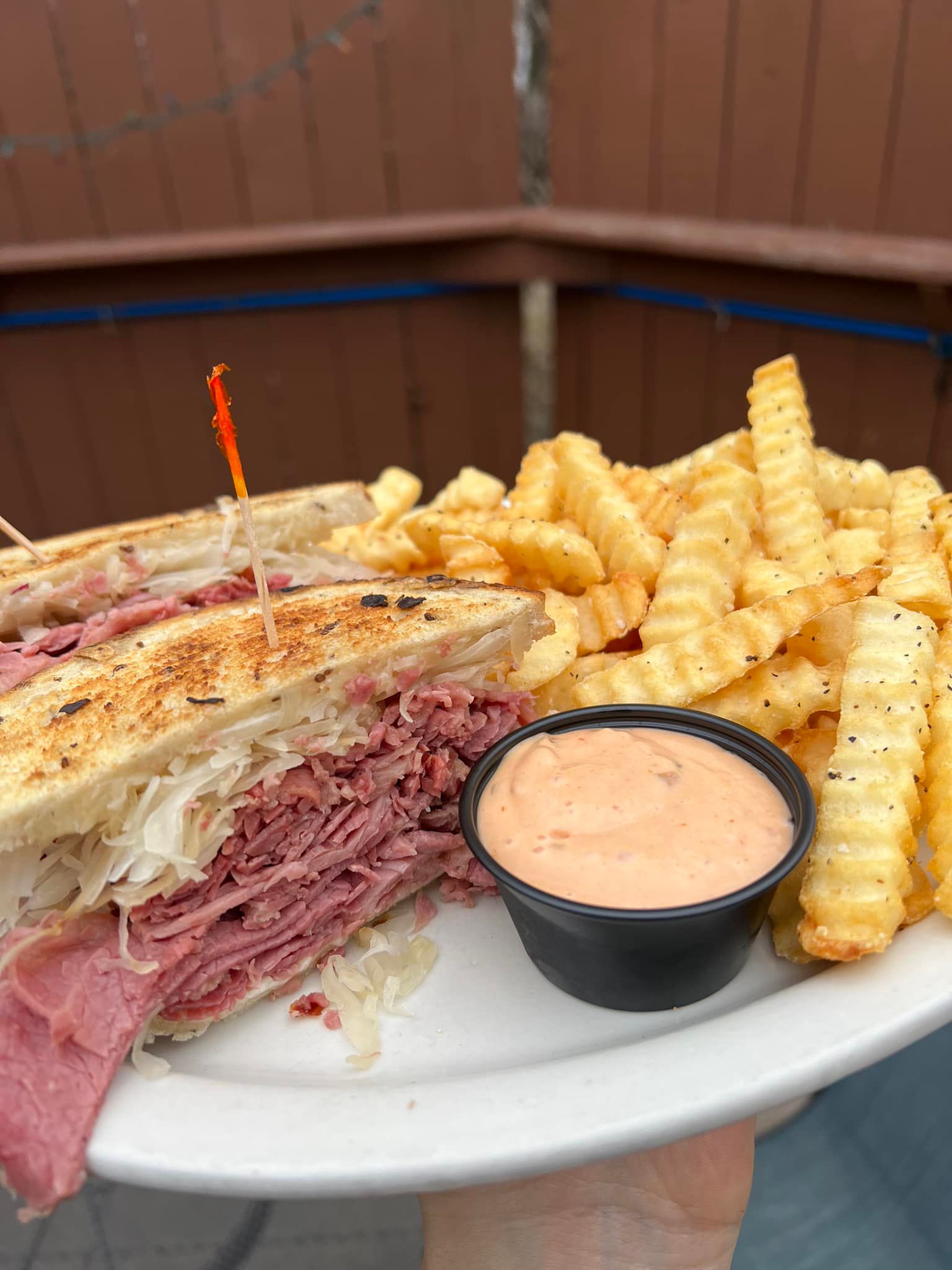 Frank’s Place on Market | Akron’s Favorite Neighborhood Bar