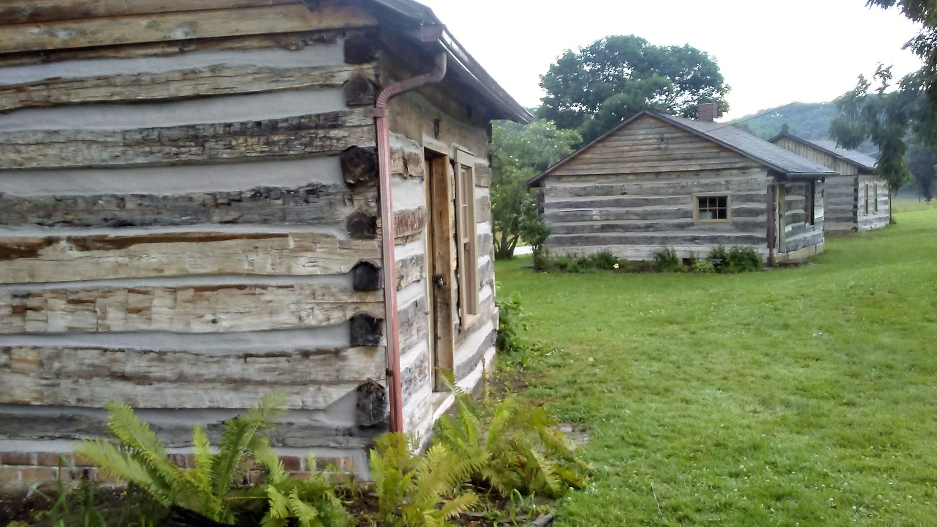 Historic Log Homes | Town & Country Log Homes
