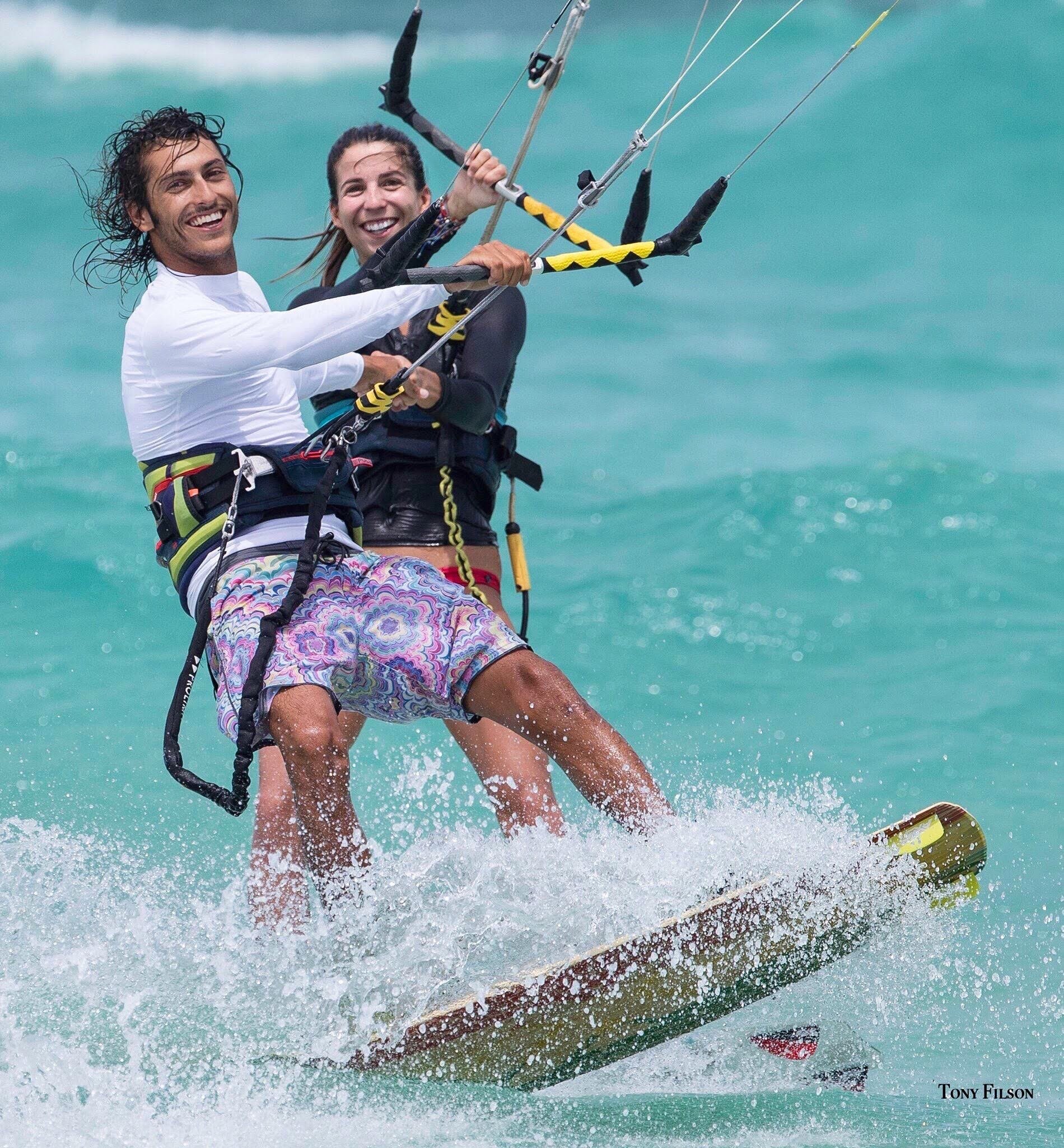 Kiteboarding Lessons in Aruba | Venture Holidays
