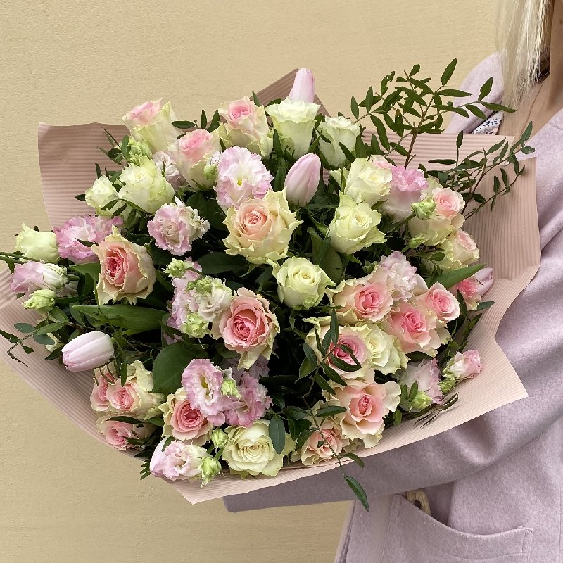 Ziedu kompozīcijas | Sant-Li ziedi un ziedu piegāde