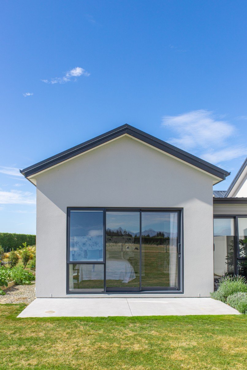 Stunning Lifestyle Block Home