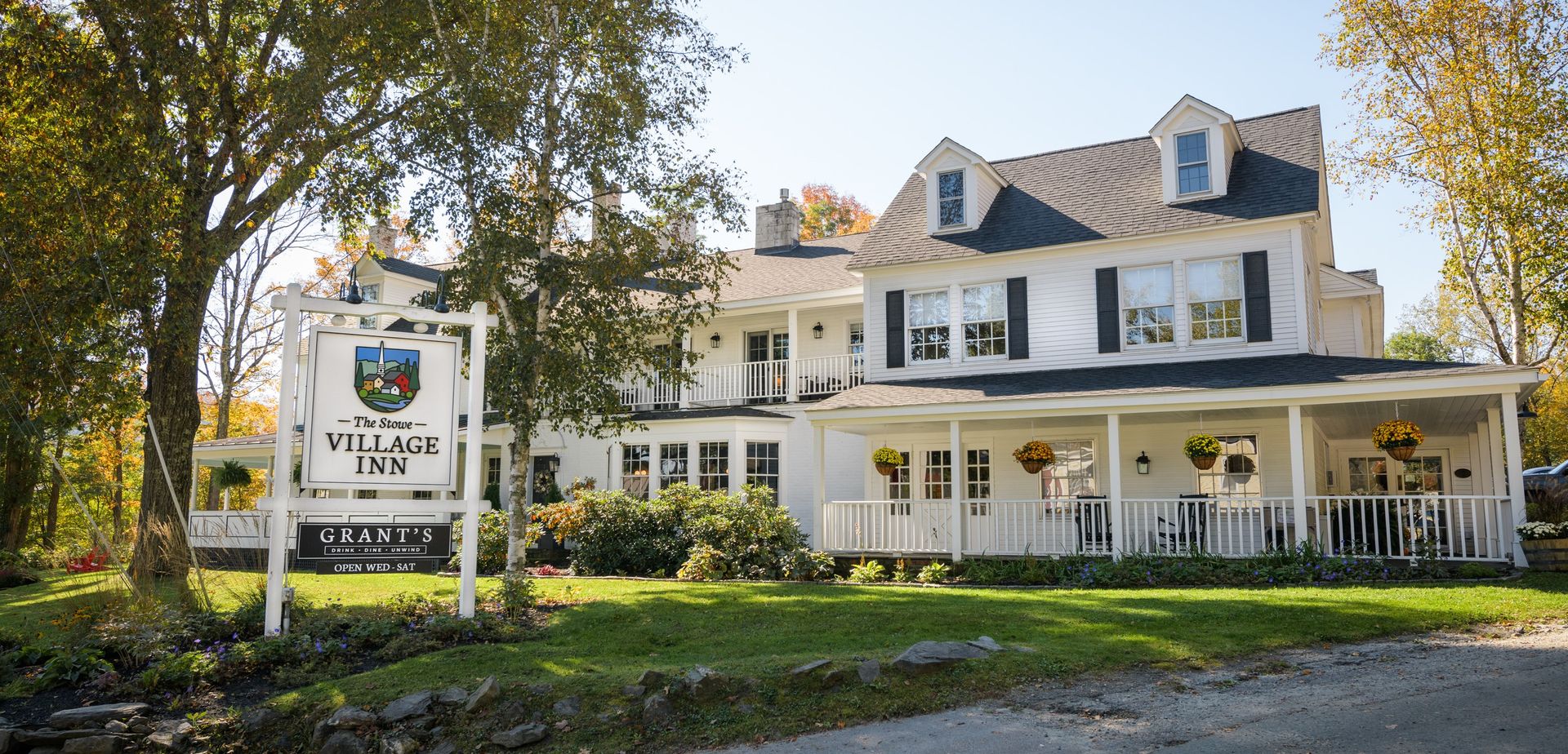 The Stowe Village Inn: Guest Rooms Located in Stowe Vermont