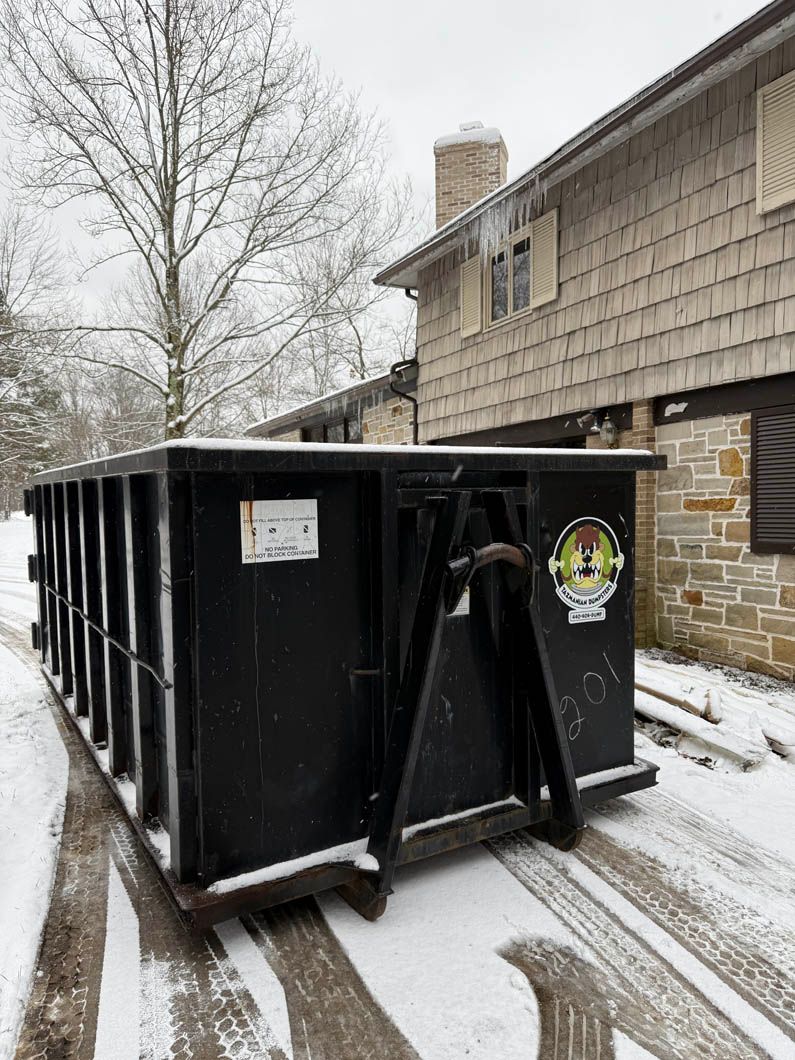 Residential Dumpster Rentals | Tazmanian Dumpsters | Chesterland, OH