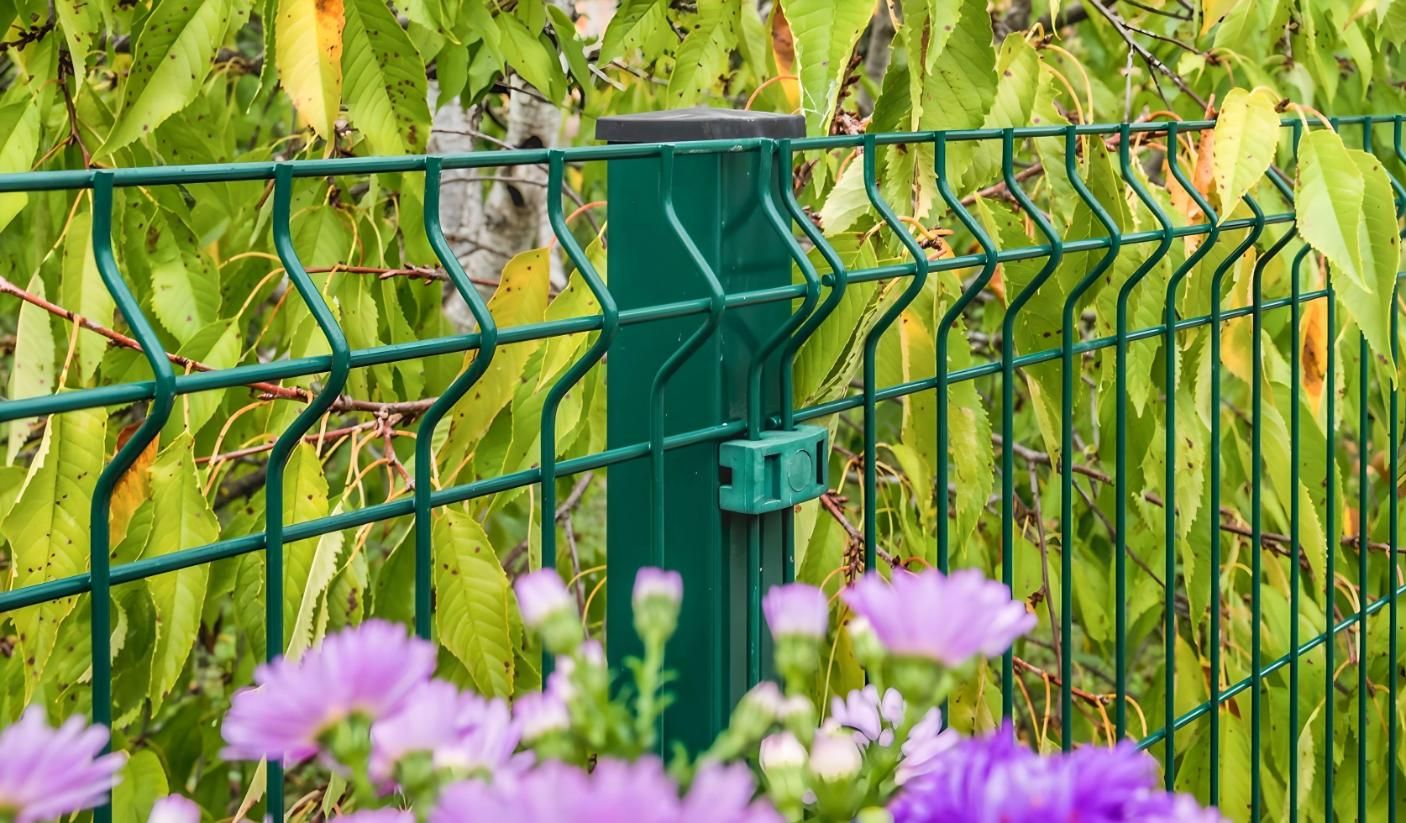 Fencing Solutions | Smith and Smith