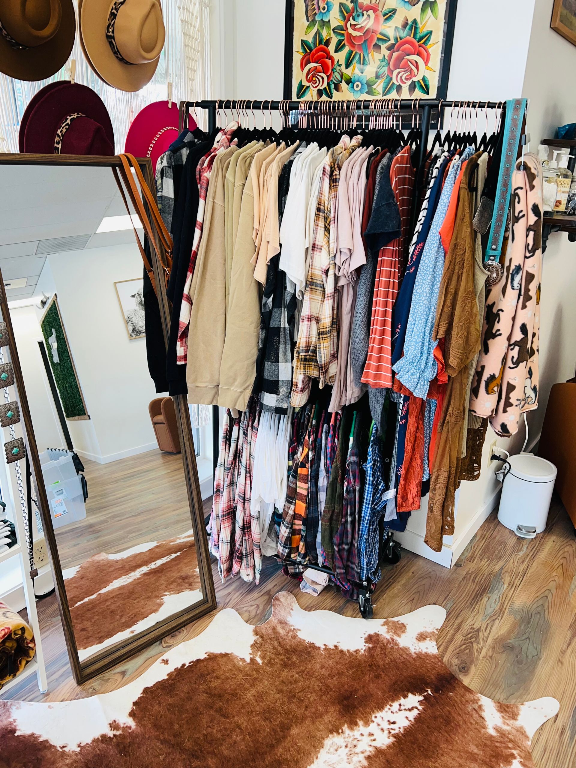 Down Home Roots Salon