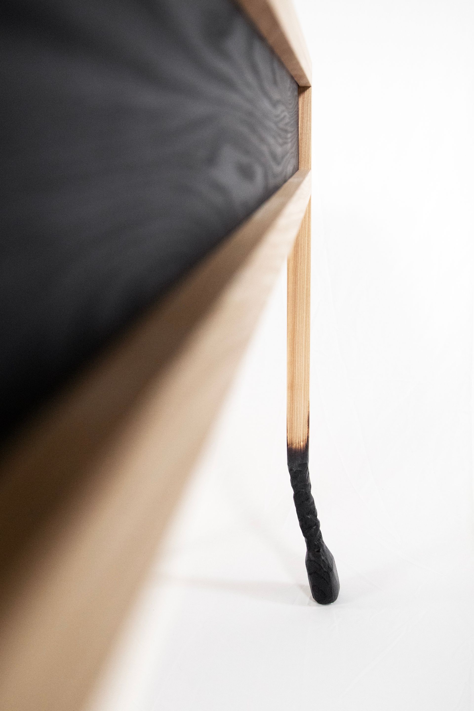 KINDLE TABLE
