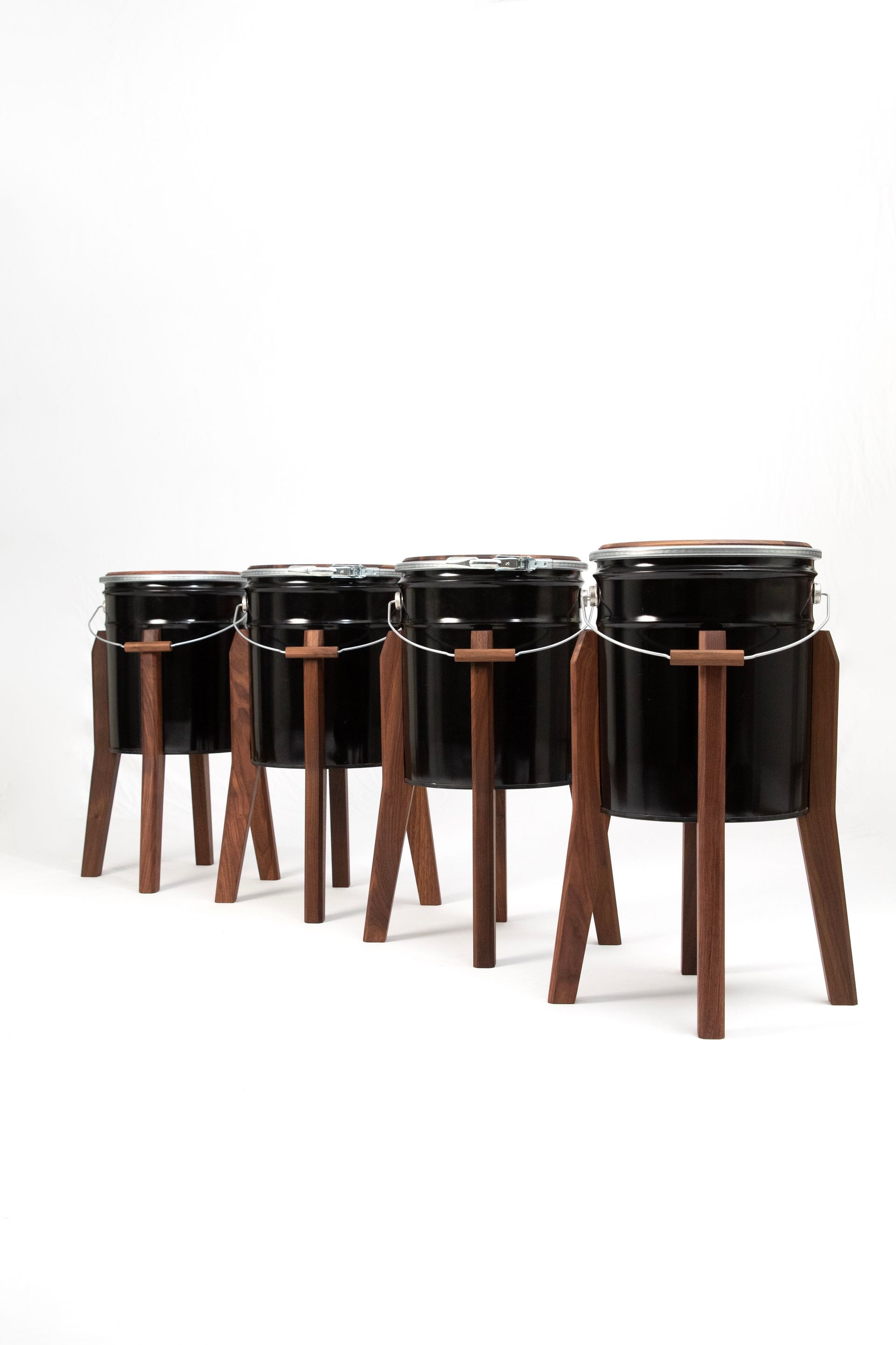 LANCASTER BUCKET STOOL