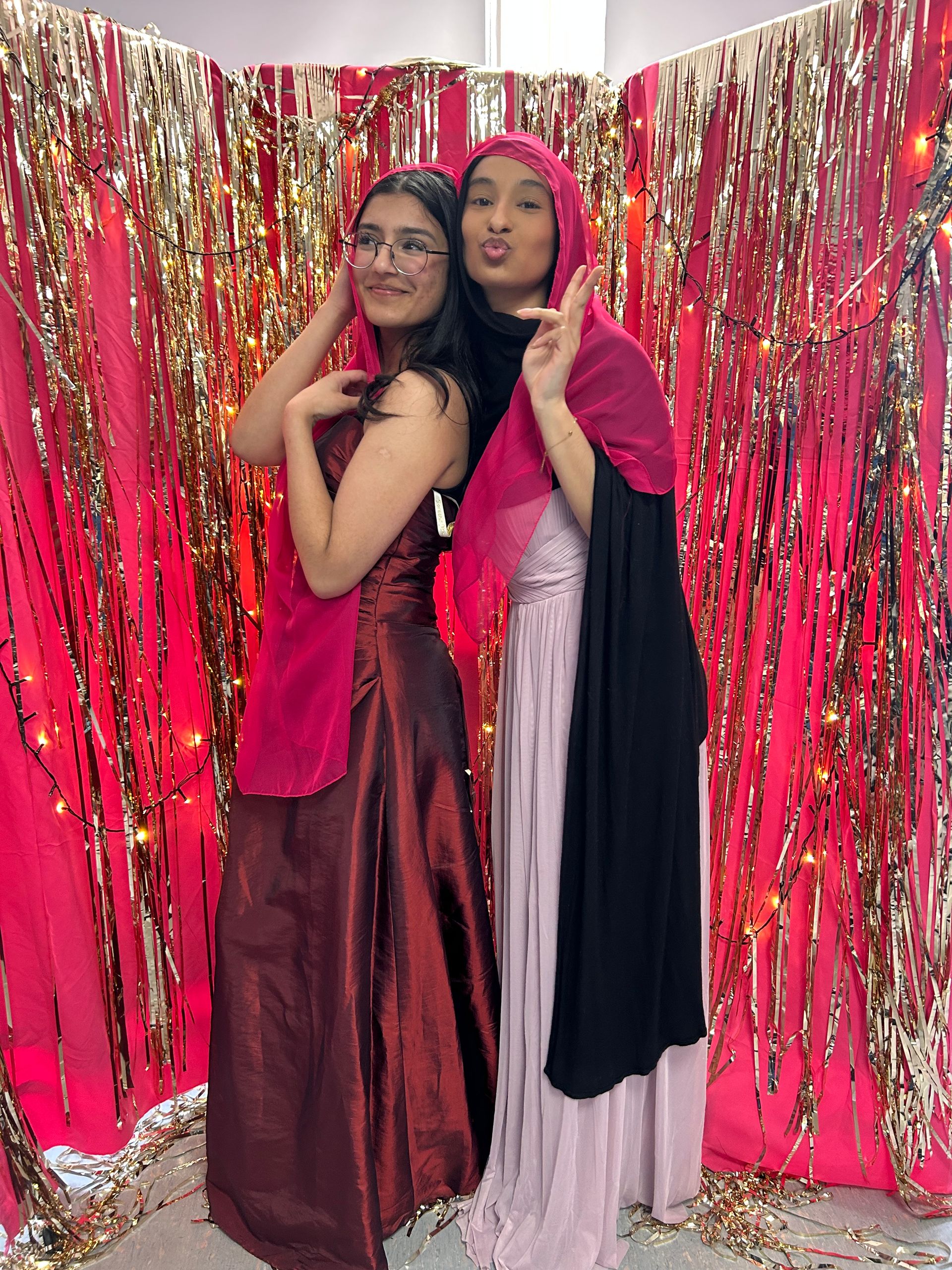 Pop-Up Prom Boutique – A Wonderful Evening for Year 11