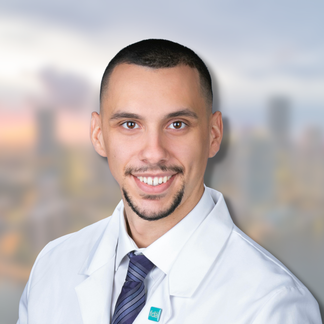 Dental Implant Center of Miami - Veneers, Invisalign, Emergencies