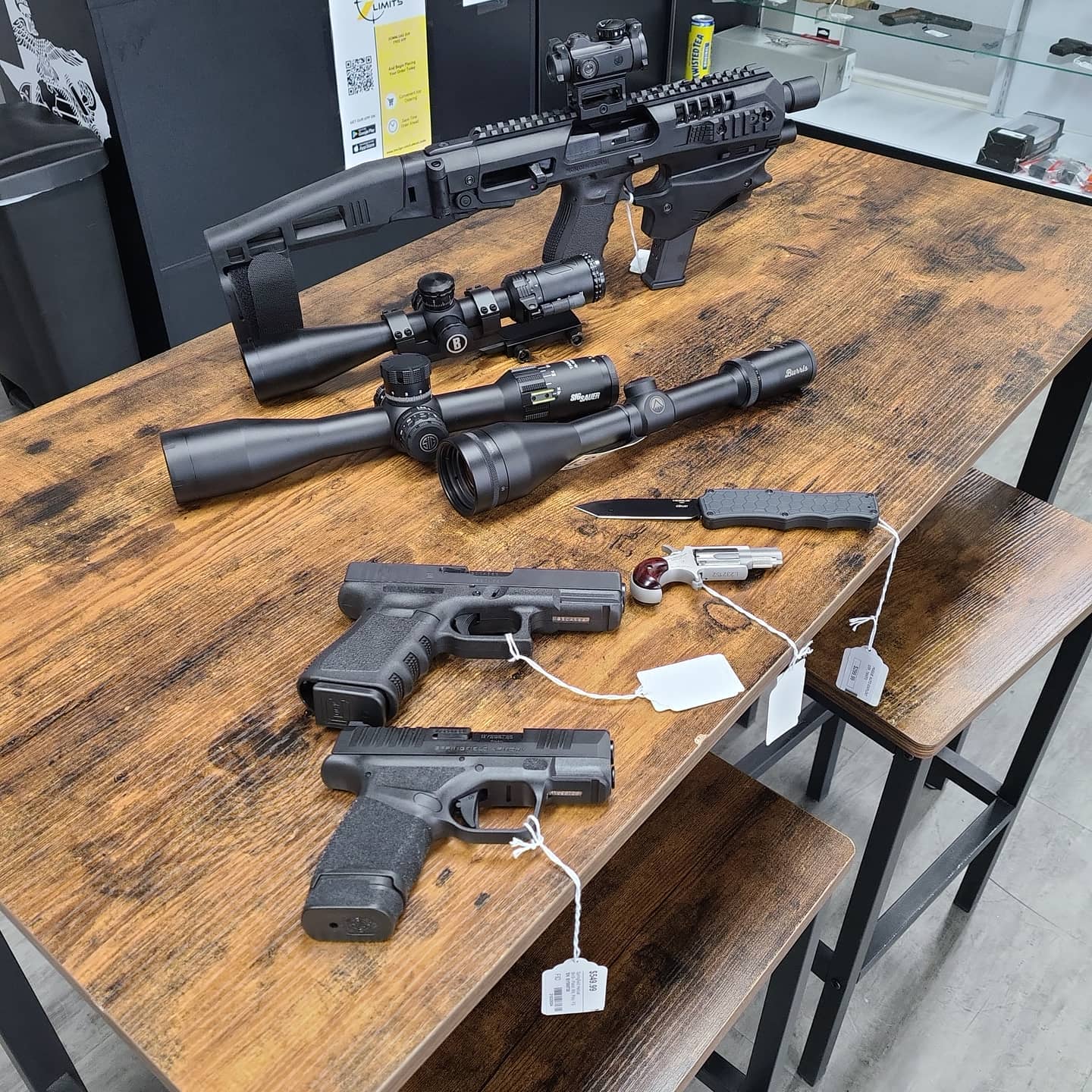 Gallery | Lateral Limits