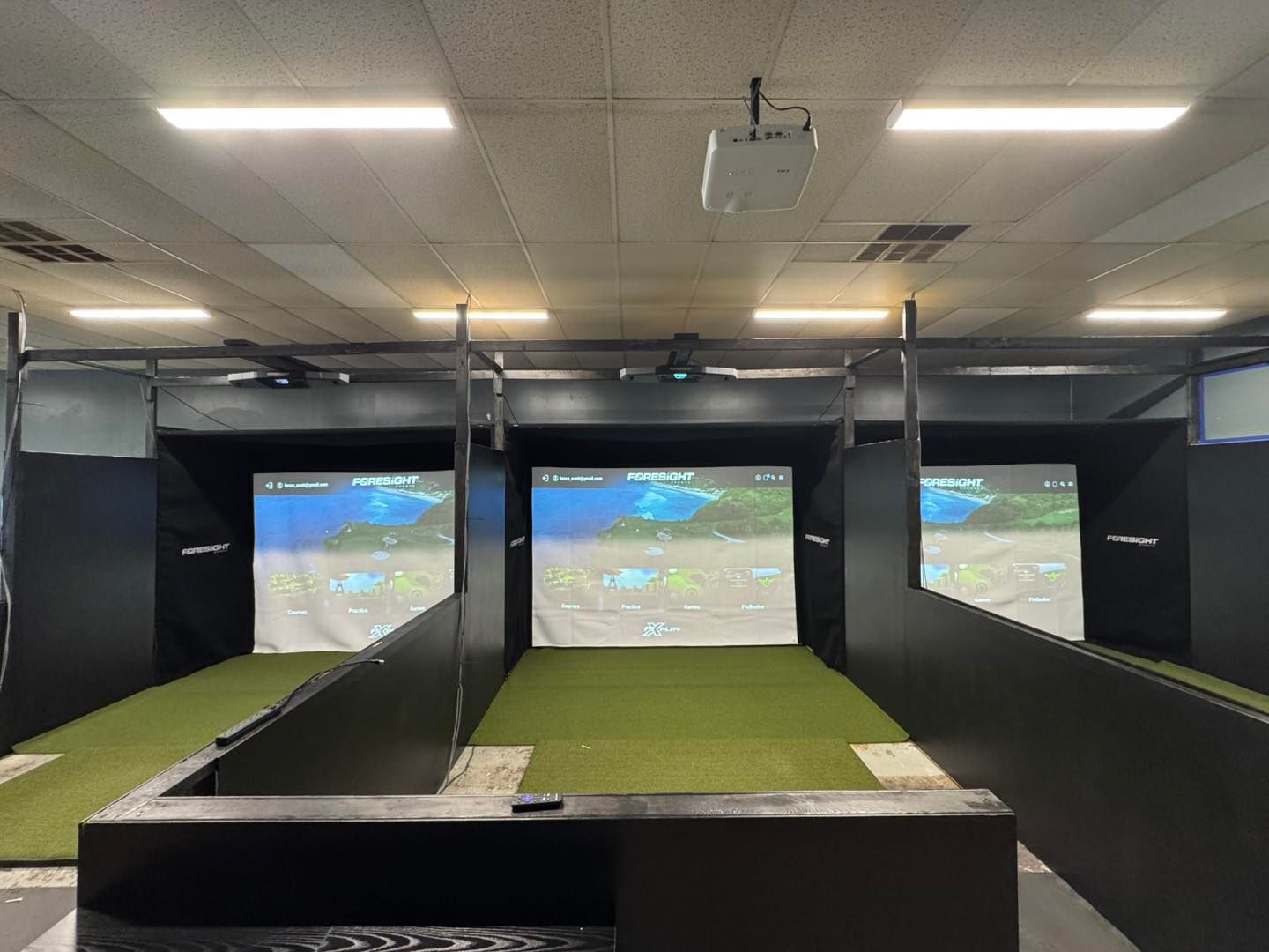 Golf Practice Facilities Shreveport | Tee it Up! Golf Lounge
