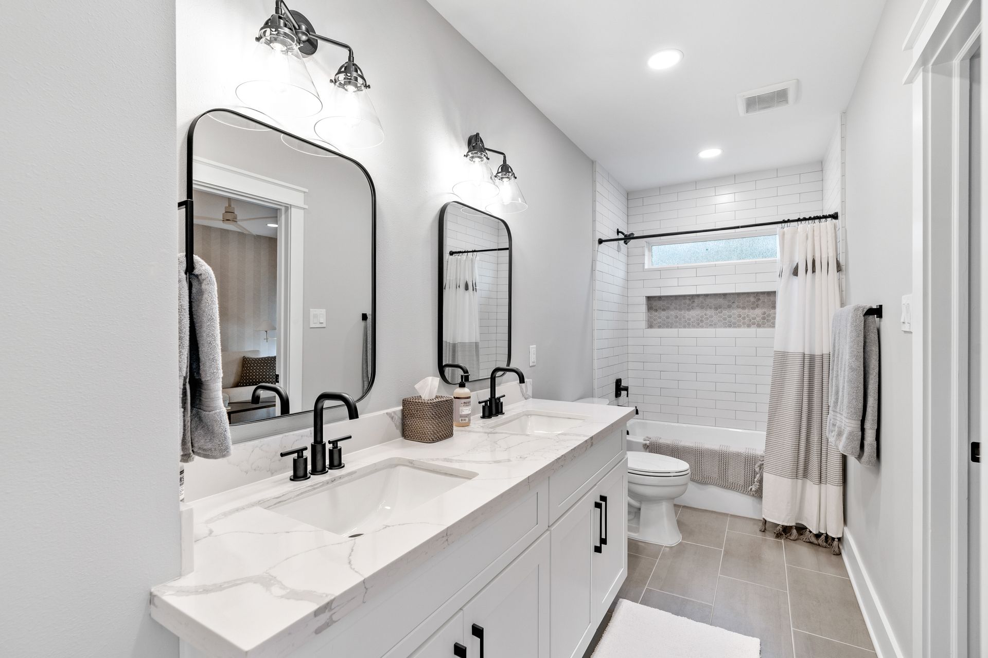 Home [www.deltahomes.com]